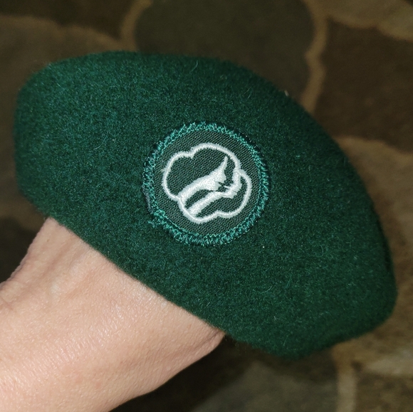 Girl Scouts | Accessories | Vintage Girl Scouts Green Wool Beret Large ...